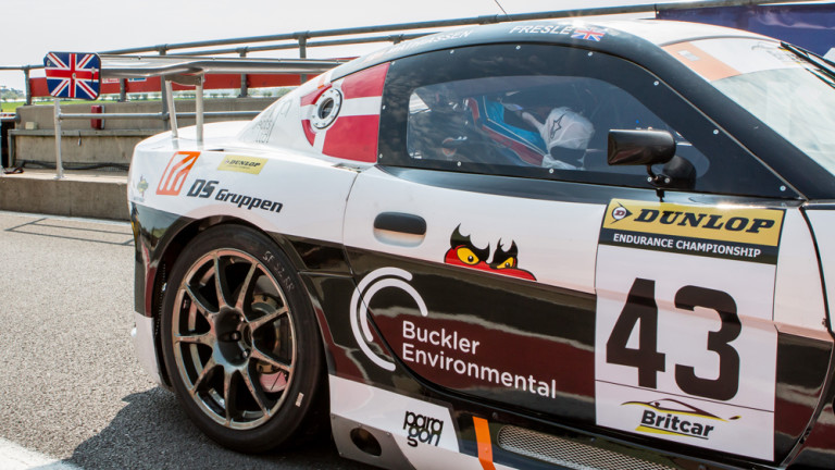 Fresle & Mathiassen return to winning ways at Donington Park | Century ...